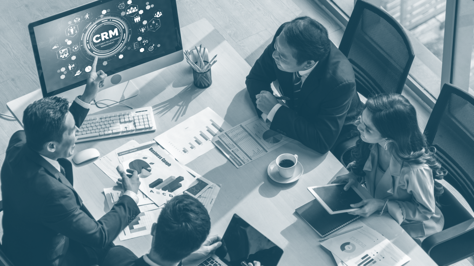 Come integrare il CRM con altri strumenti di marketing per migliorare la gestione dei contatti B2B